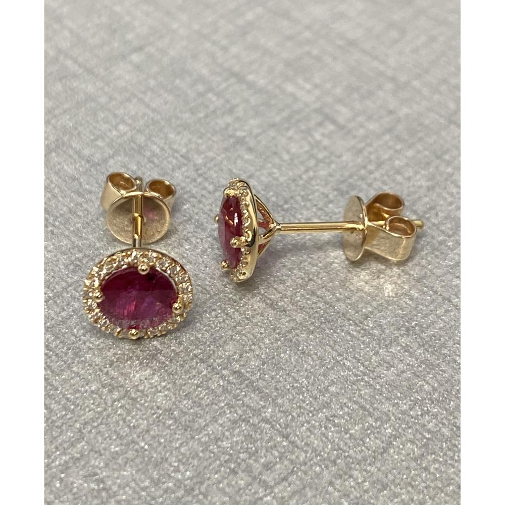 Roman & Jules - 18K Yellow Gold Round Ruby Halo Stud Earrings with Dia ...