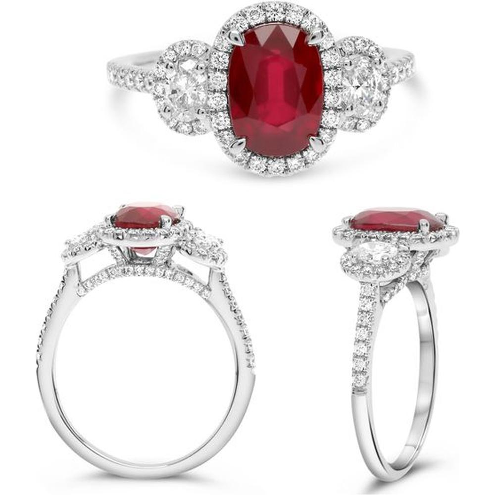 Roman & Jules - Platinum Three-Stone Ring with 1.20 Carat Oval Ruby an ...