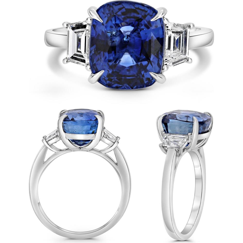 Roman & Jules - Platinum Three-Stone Ring with Cushion Cut Sapphire 5 ...